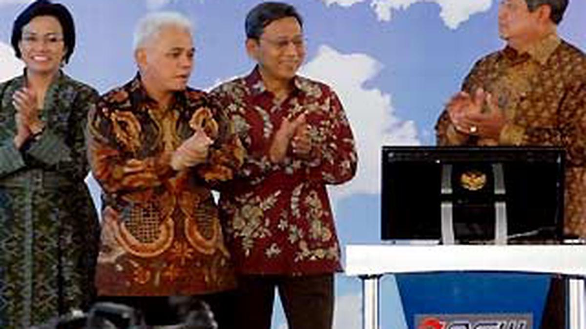 Presiden saat peresmian peluncuran sistem Indonesia National Single ...