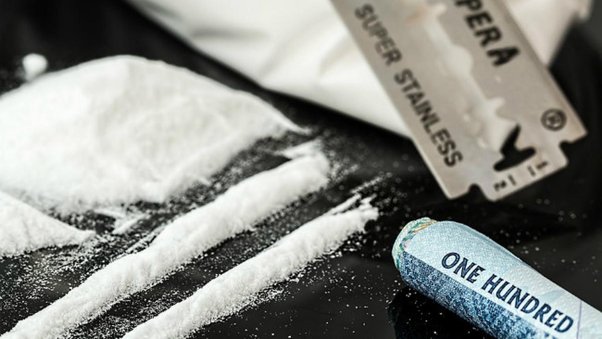 NAPZA adalah Narkoba, Psikotripika, dan Zat Aditif, Ketahui Jenis ...