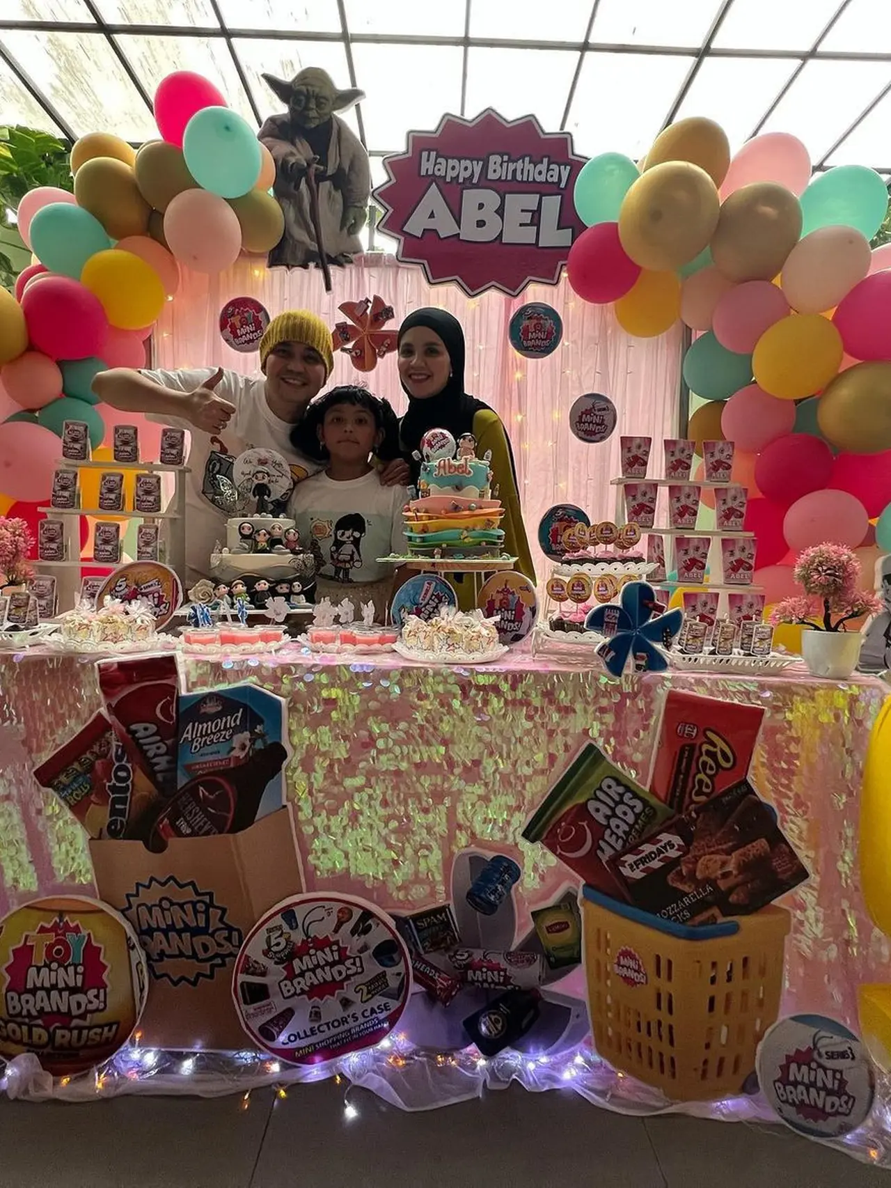 6 Momen Selebrasi Ultah Indra Bekti yang Tertunda 2 Bulan, Dirayakan ...