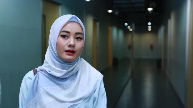 Putuskan Berhijrah, Begini 5 Potret Dinda Hauw Sekarang - Hot Liputan6.com