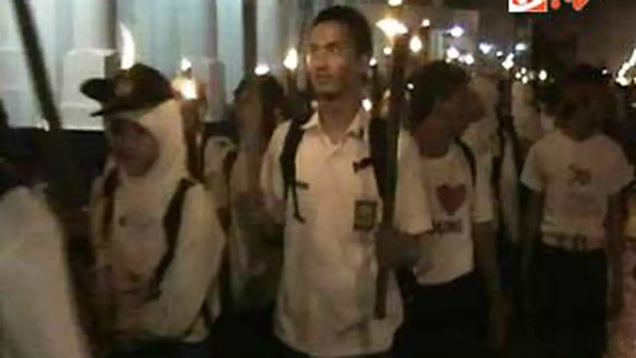 Pawai Obor Peringati Bandung Lautan Api - News Liputan6.com