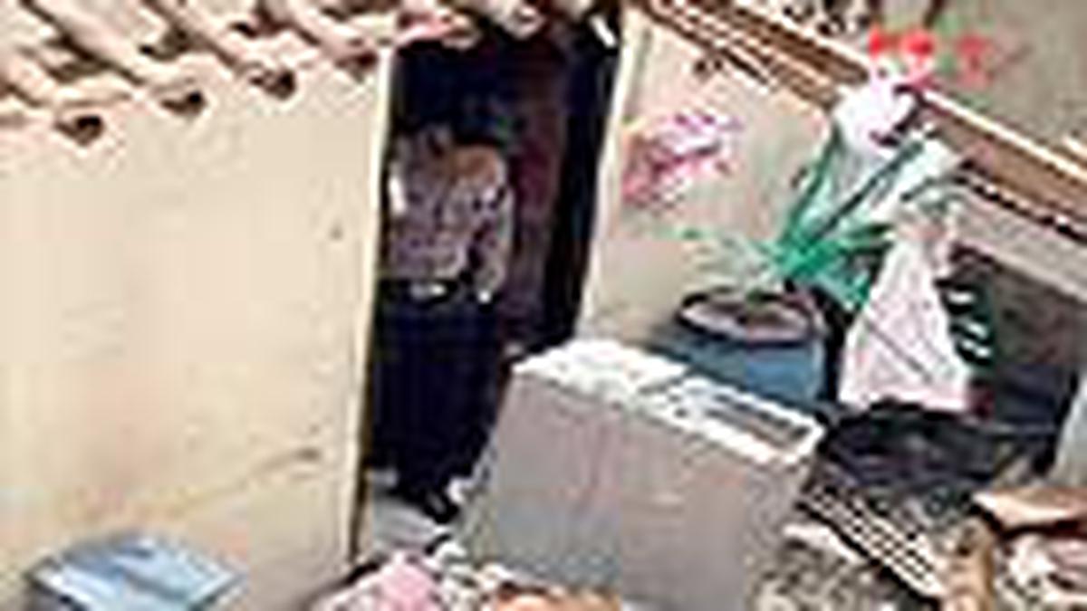 Hantaman Meteor atau Ledakan Elpiji? - Video Liputan6.com