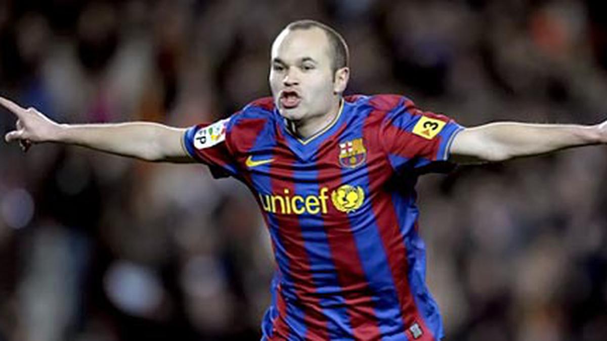 Iniesta Absen di Leg Pertama - Bola Liputan6.com