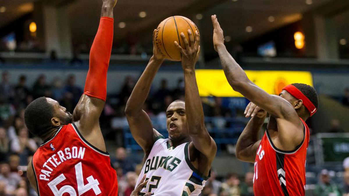 Dimotori DeRozan, Raptors Bungkam Bucks