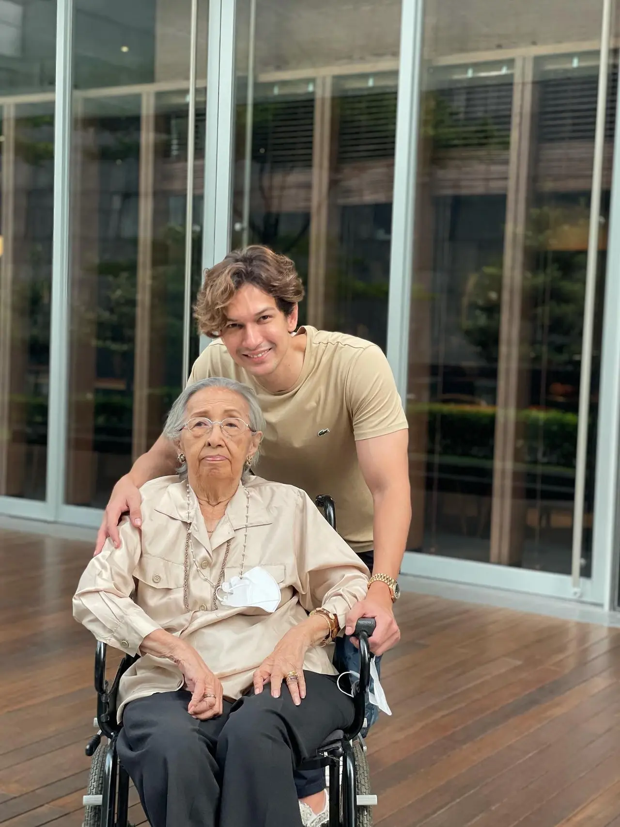 7 Potret Dimas Beck yang Kini Makin Kekar, Dipuji Makin Macho - Hot ...