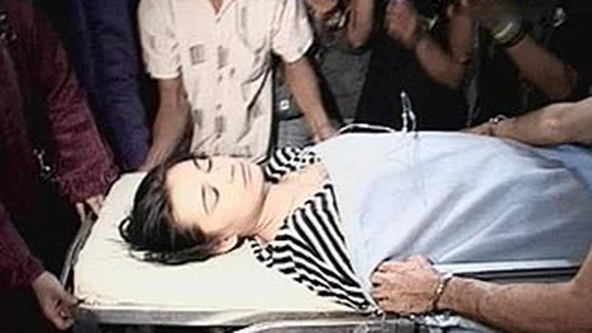 Pascakecelakaan Shireen Sungkar Masih Syok Showbiz Liputan Com