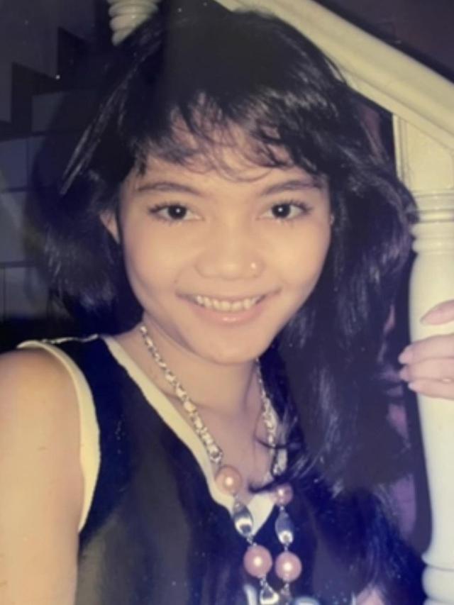 6 Potret Jadul Rina Nose, Punya Kembaran Cowok Hingga Gagal Ikut Audisi ...