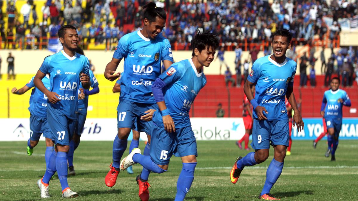PSS Mendatangkan Mantan Bek Sayap Persebaya - Indonesia Bola.com
