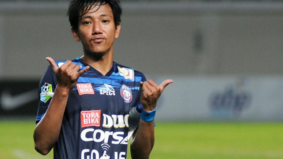 Syaiful Indra Menikah saat Hari Kemerdekaan RI - Indonesia Bola.com