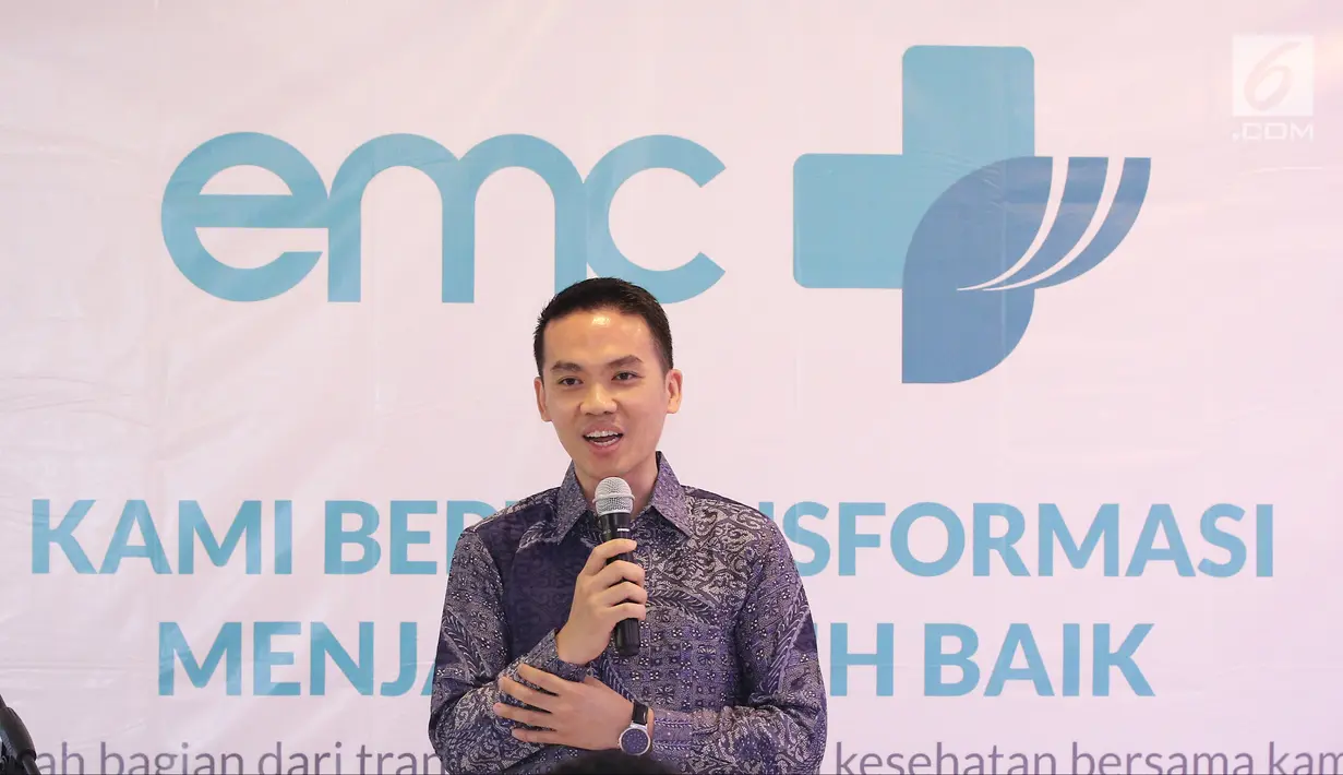 FOTO: Potong Tumpeng, RS EMC Sentul Resmi Dibuka - Foto Liputan6.com