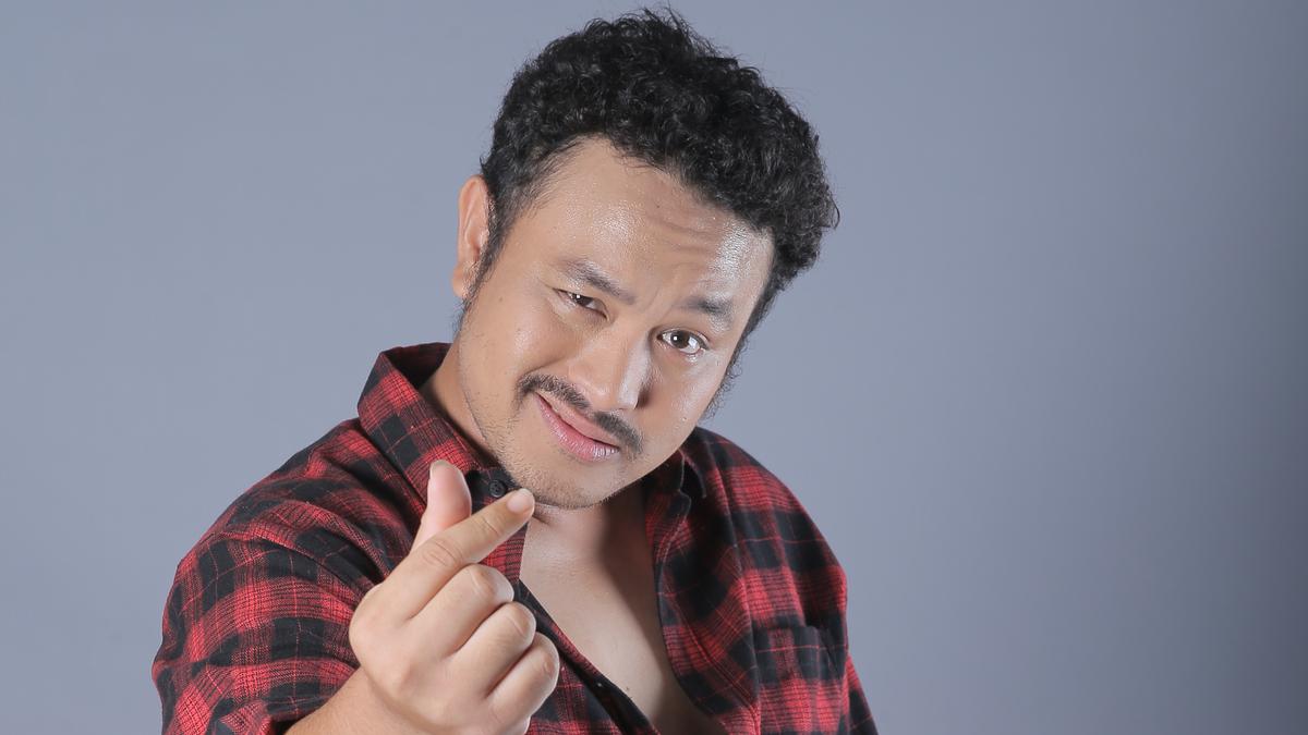 Gilang Dirga Turun 20kg Dalam 1 Bulan di Film Terbarunya, Star Syndrome