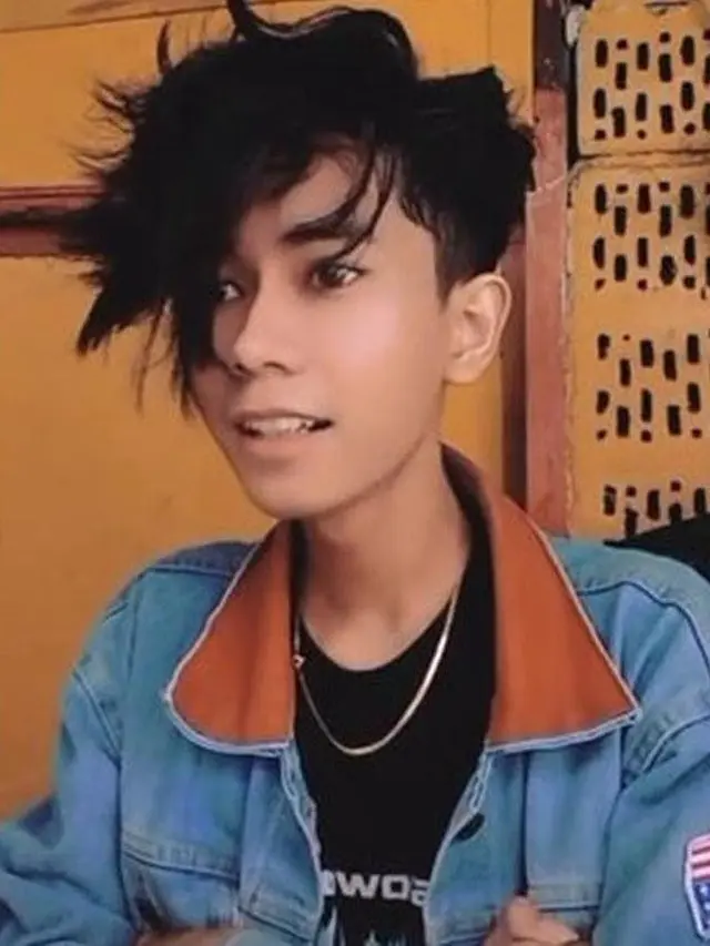 6 Transformasi Alif Dilan Cepmek Setelah Tenar, Dulu Disebut Dekil Kini ...