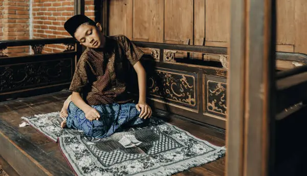 Kumpulan Ayat Al-Qur’an Tentang Larangan Syirik dan Cara Menghindarinya - Islami Liputan6.com