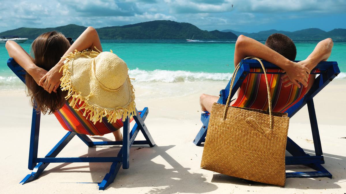 7 Lagu Bertema Liburan yang Pas Buat Long Weekend