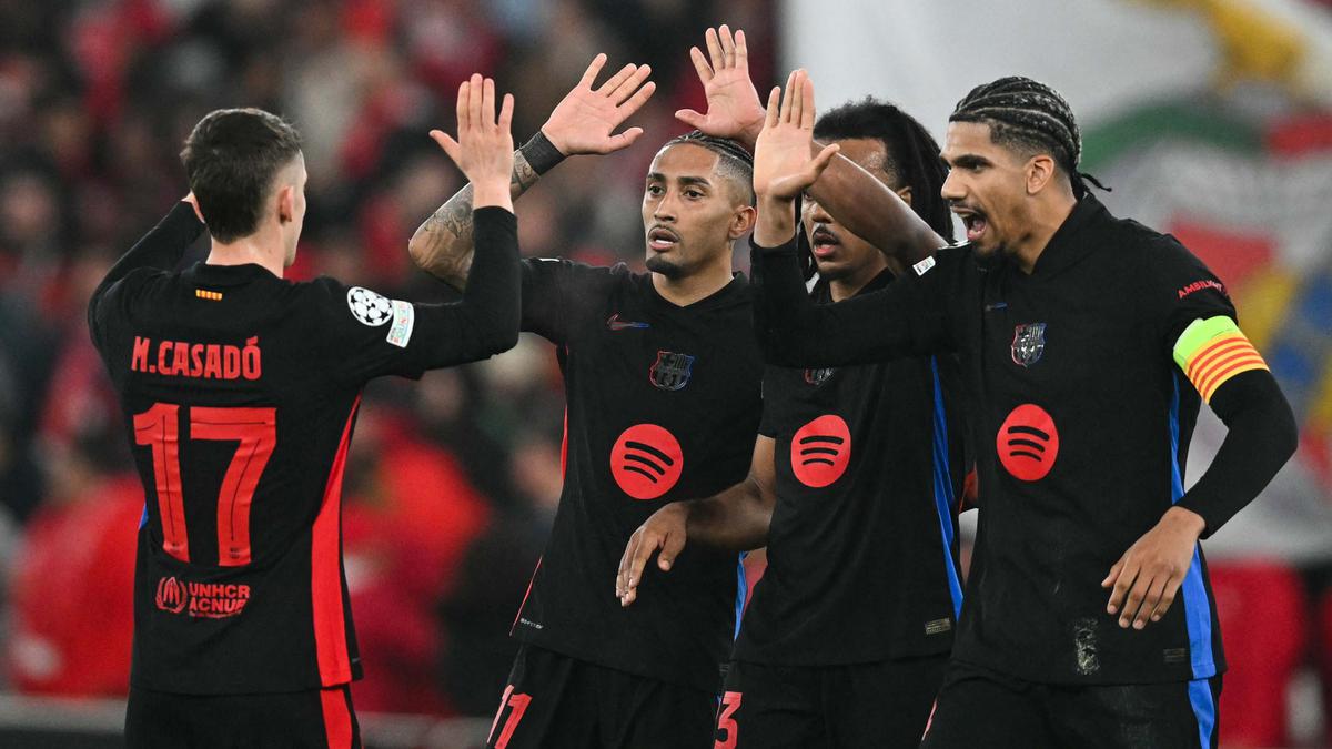 Hasil Liga Champions 2024/2025: 10 Pemain Barcelona Bungkam Benfica