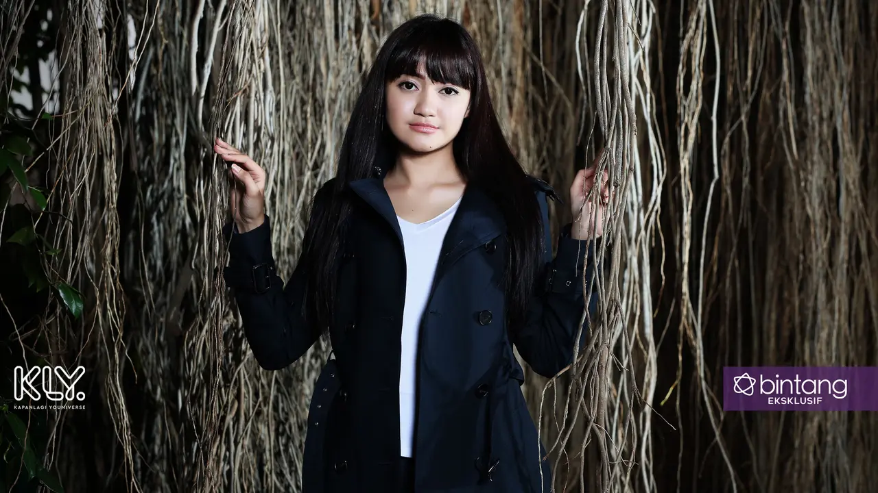 Marcella Simon Dibaptis, Potret-Potret Pakai Hijab Tak Ada Lagi di ...