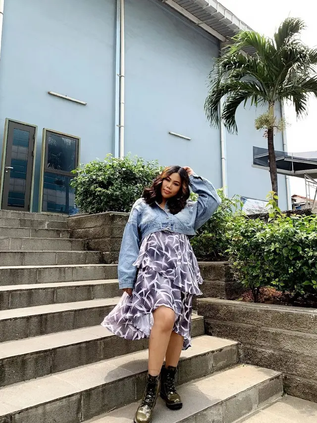 Evi Masamba Syuting Perdana Usai Melahirkan Anak Kedua, Ngaku: Muka ...