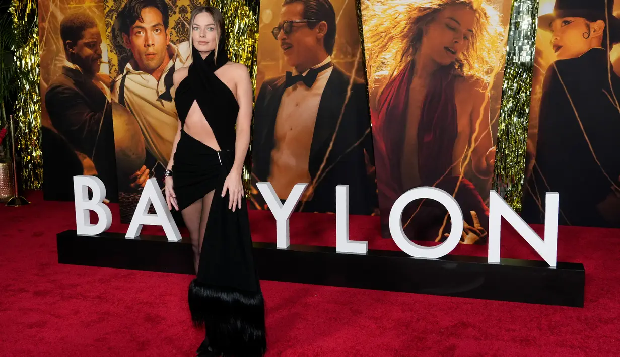 Margot Robbie Tampil Cantik Serba Hitam di Pemutaran Perdana Film ...