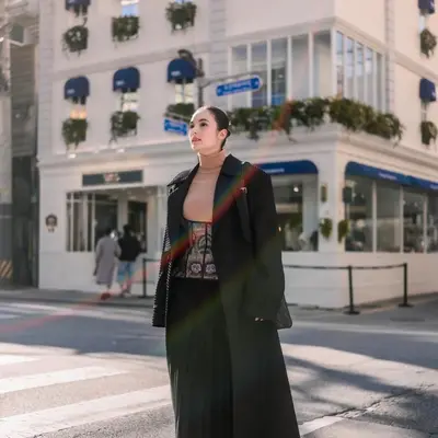 Kisah Dama Kara, Brand Batik Asal Bandung yang Sukses Merangkul Difabel ...