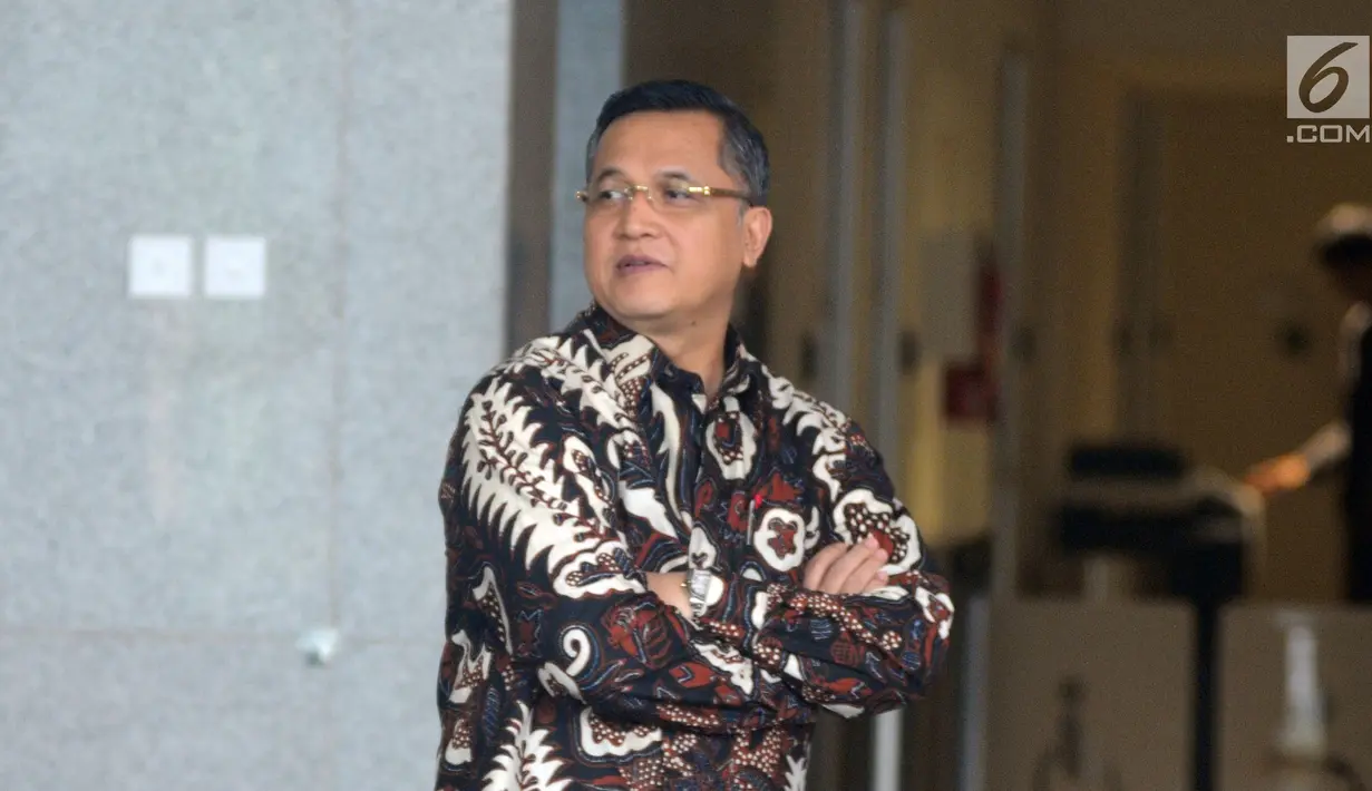 FOTO: Kasus PLTU Riau-1, KPK Periksa Petinggi PLN Dedeng Hidayat - Foto Liputan6.com