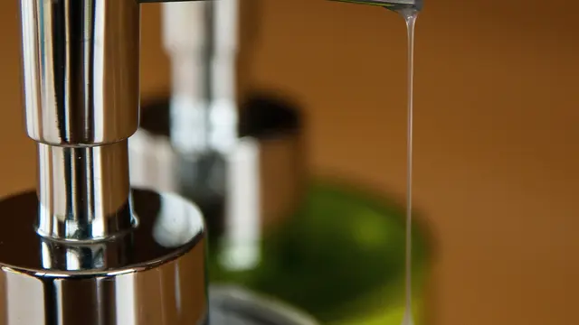 Bagaimana Cara Sabun Bisa Basmi Bakteri dan Kuman dari Permukaan Kulit ...