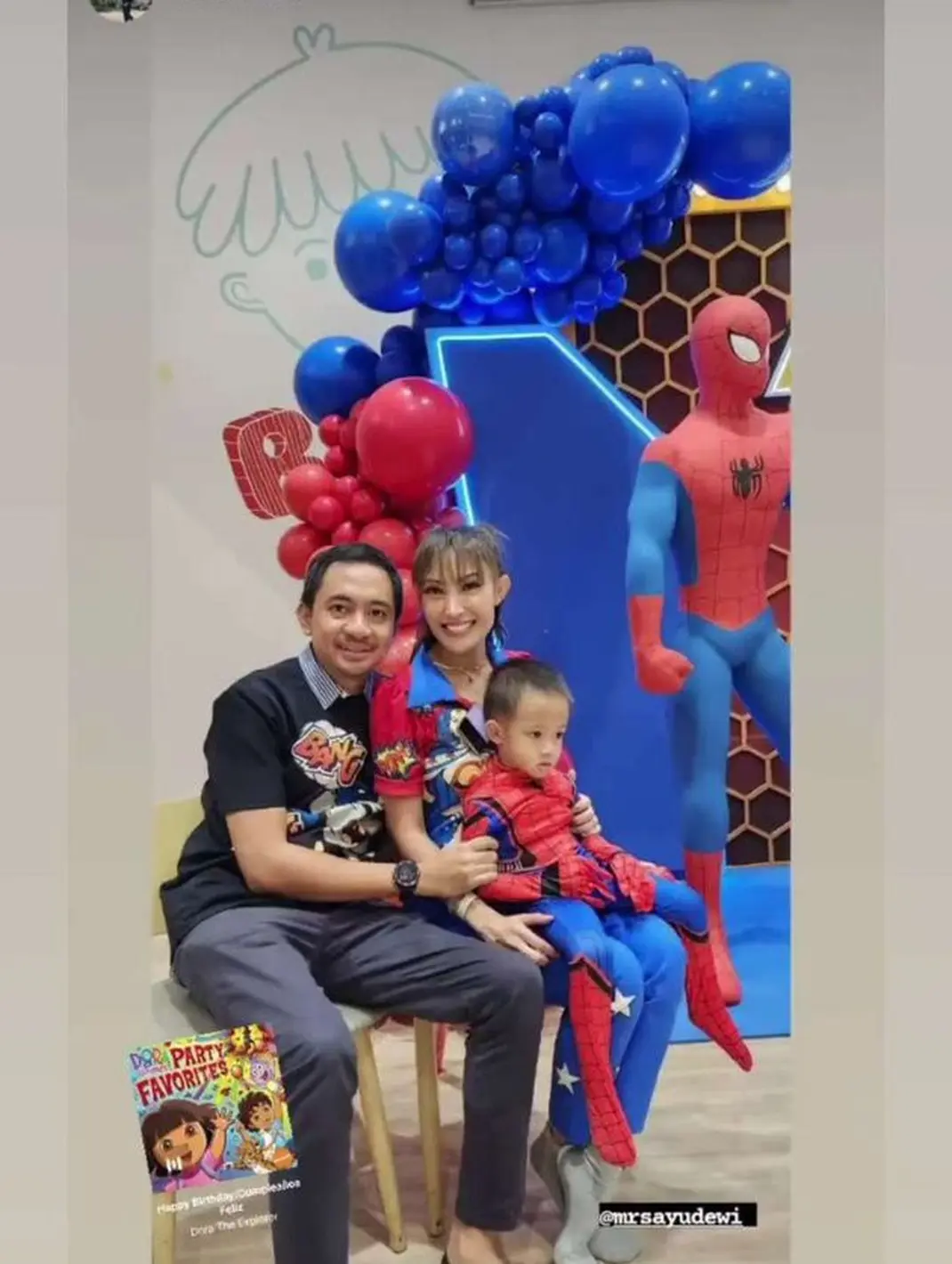 Momen Ayu Dewi dan Regi Datau Saat Bersama Rayakan Ulang Tahun Anak di Tengah Isu Perselingkuhan ...
