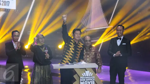 Raih Piala IBOMA 2017, Sineas Makassar Kian Semangat Berkarya - ShowBiz ...