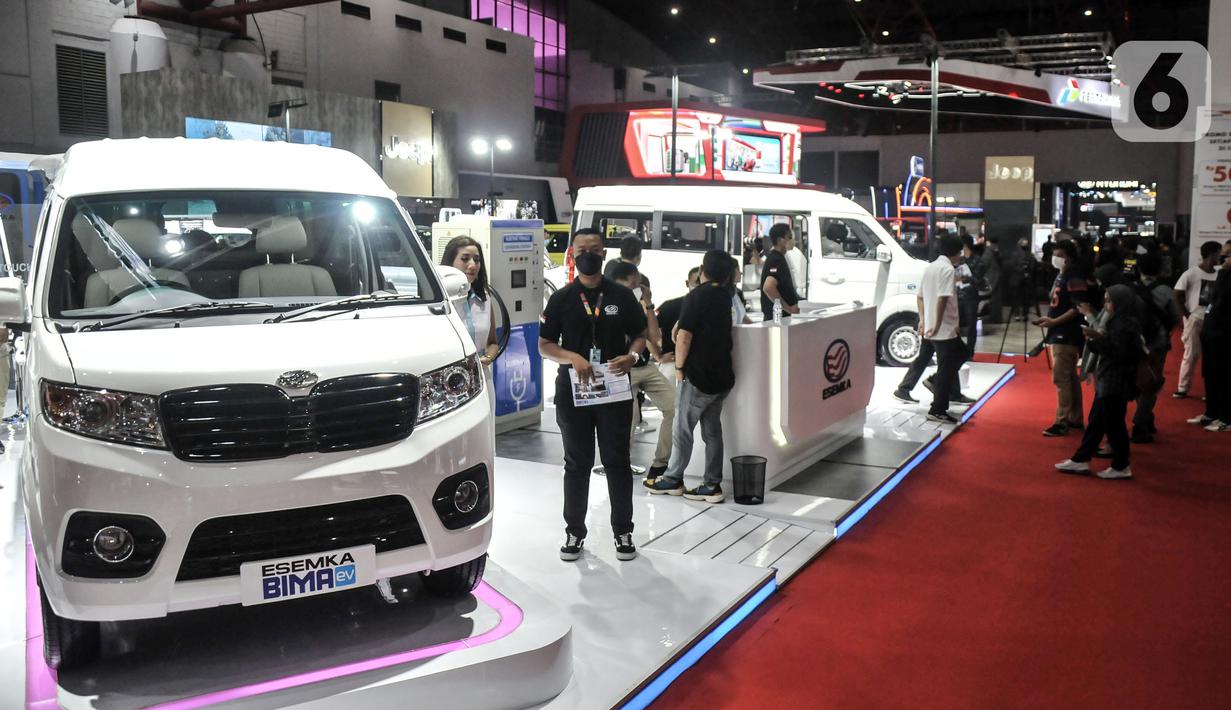 Perdana Melantai, Mobil Esemka Jadi Sorotan di IIMS 2023 - Foto ...