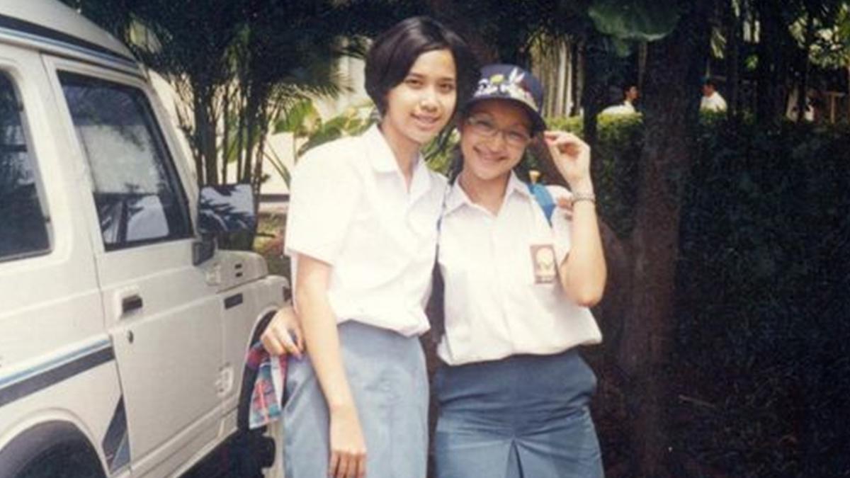 Potret BCL Saat Pakai Seragam SMA, Aura Bintang Terpancarkan - Foto ...