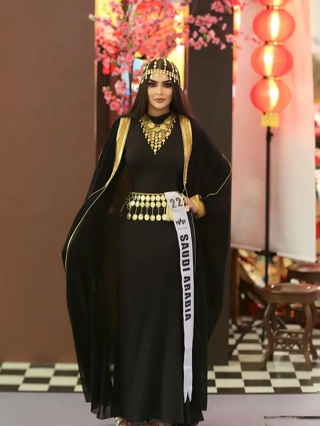 8 Potret Rumy Al-Qahtani, Perwakilan Pertama Arab Saudi di Miss Universe 2024 - Hot Liputan6.com