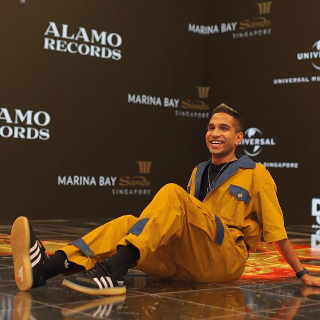 Rapper Singapura Yung Raja Sebarkan Virus Gembira di Lagu The Dance ...