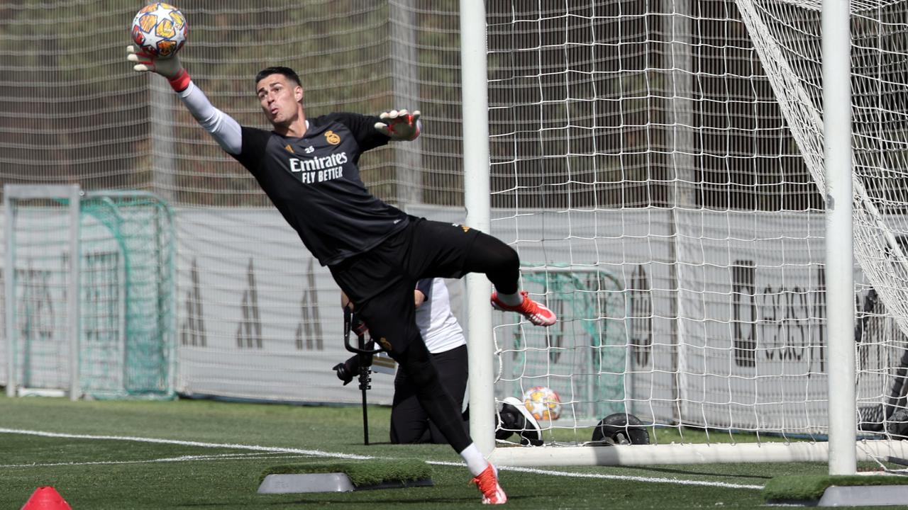 Real Madrid Siap Cuci Gudang di Musim Panas 2026, Andriy Lunin Masuk ...