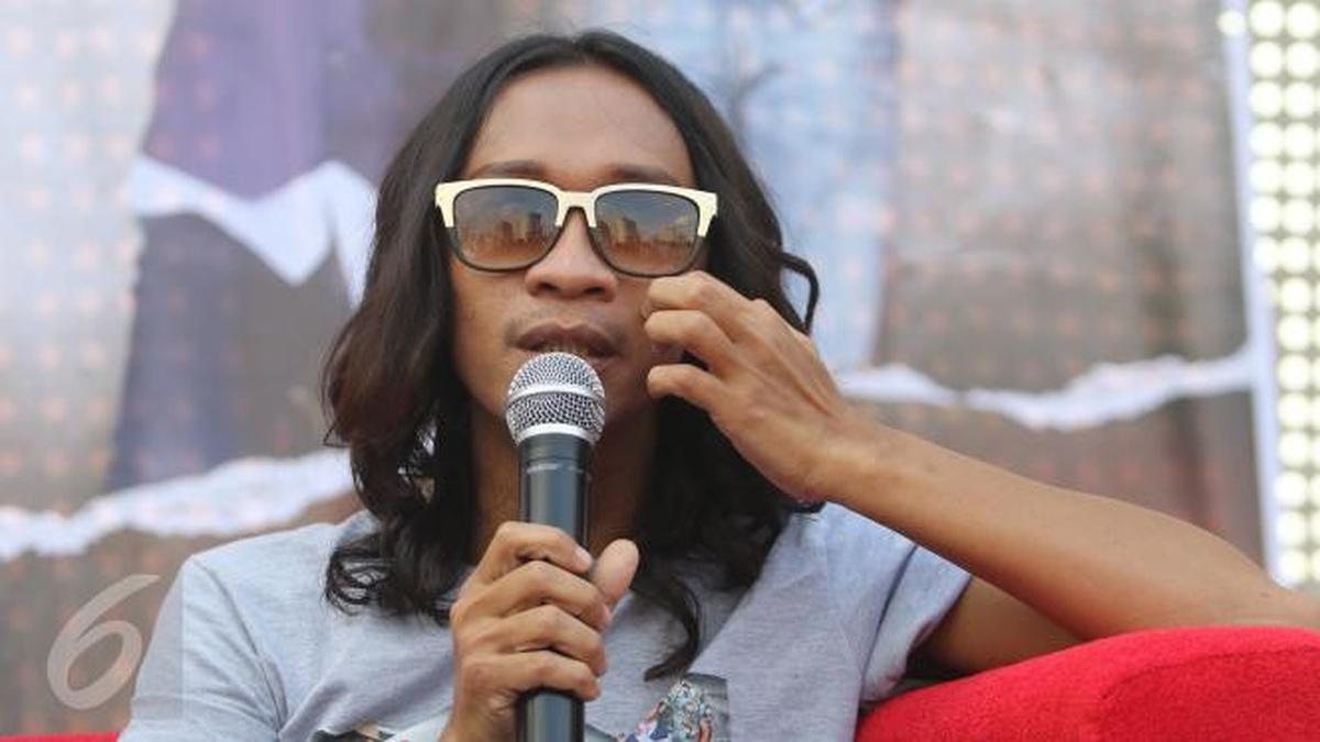 Ini yang Dikatakan Aming Saat Evelyn Mencium Kakinya - ShowBiz Liputan6.com