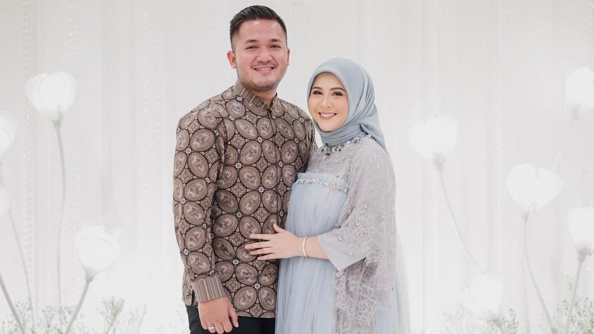 Menyontek Pengalaman Kesha Ratuliu, Apa Sebenarnya Manfaat Menyewa Jasa ...