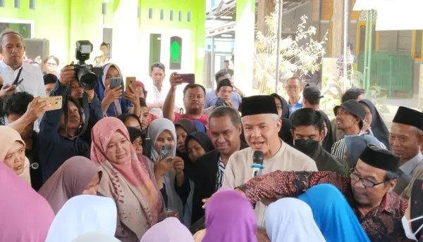 3 Capres-Cawapres Resmi Teken Naskah Kampanye Pemilu Damai 2024 di KPU - Pemilu Liputan6.com