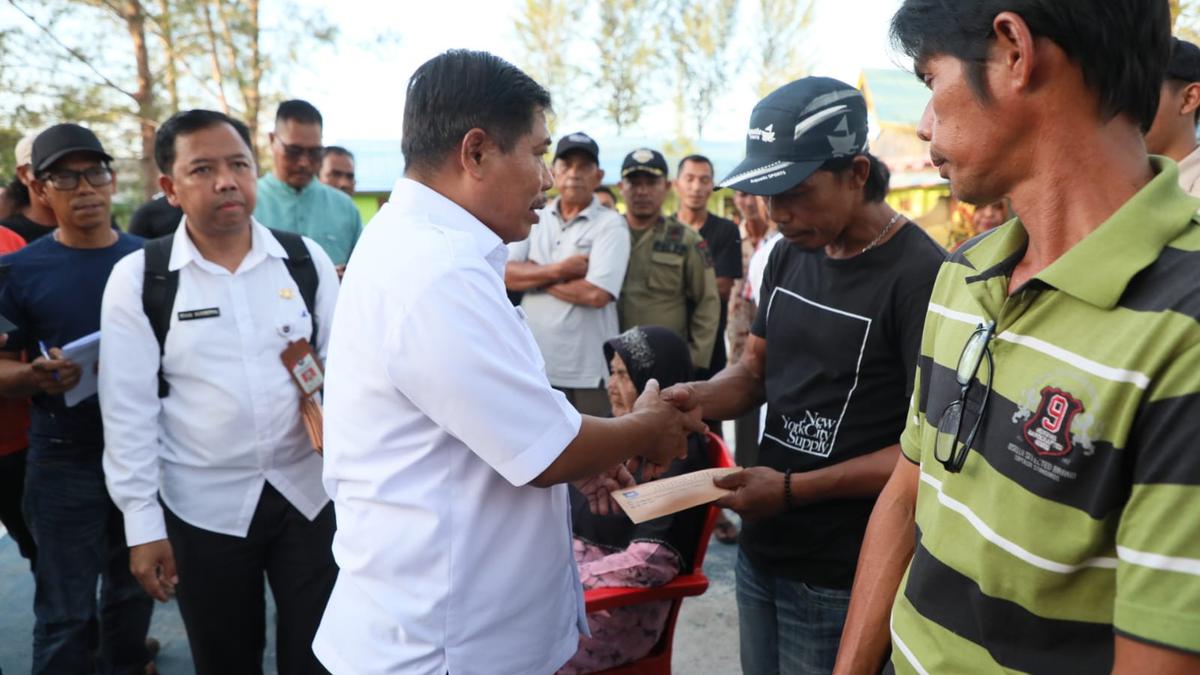Kemendagri Salurkan Bantuan Untuk Korban Bencana Longsor Di Pulau