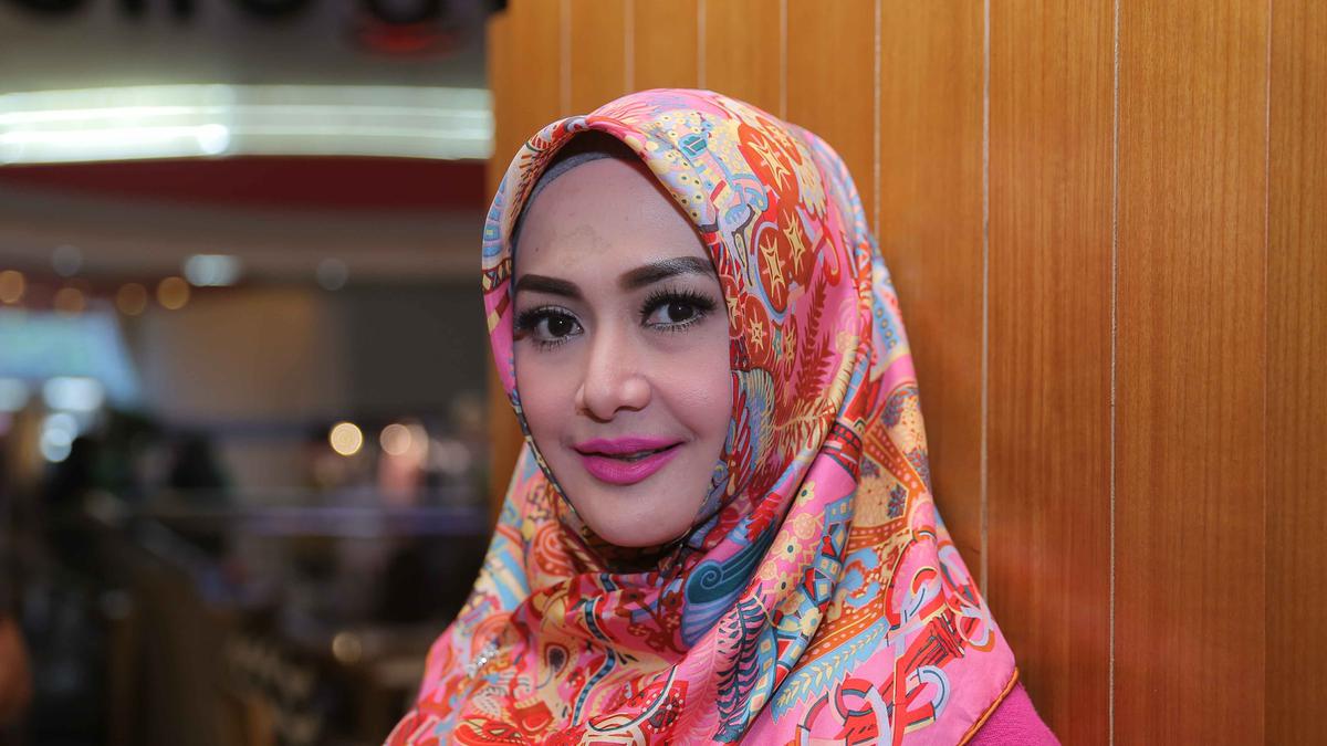 Eddies Adelia Diet Ketat Hingga Dirawat di Rumah Sakit