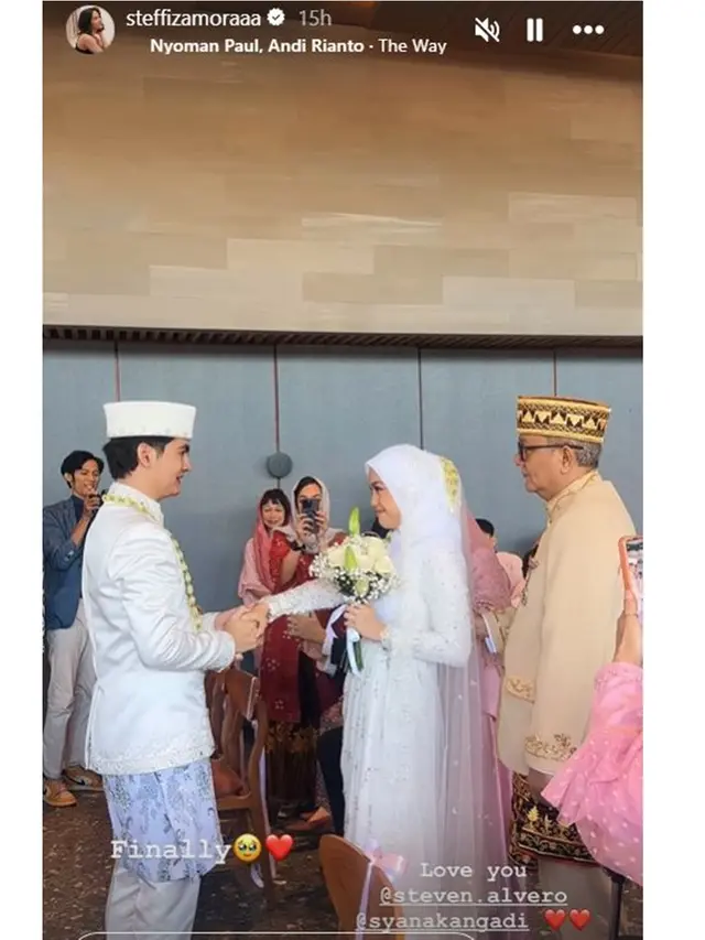 6 Potret Steffi Zamora di Pernikahan Sang Kakak, Sempat Dikira Dilangkahi - Hot Liputan6.com