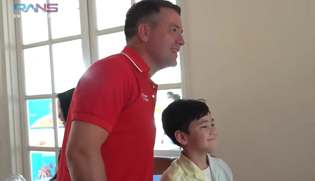 Serunya Ultah Rafathar Malik Ahmad ke-7, Dapat Hadiah Istimewa dari ...