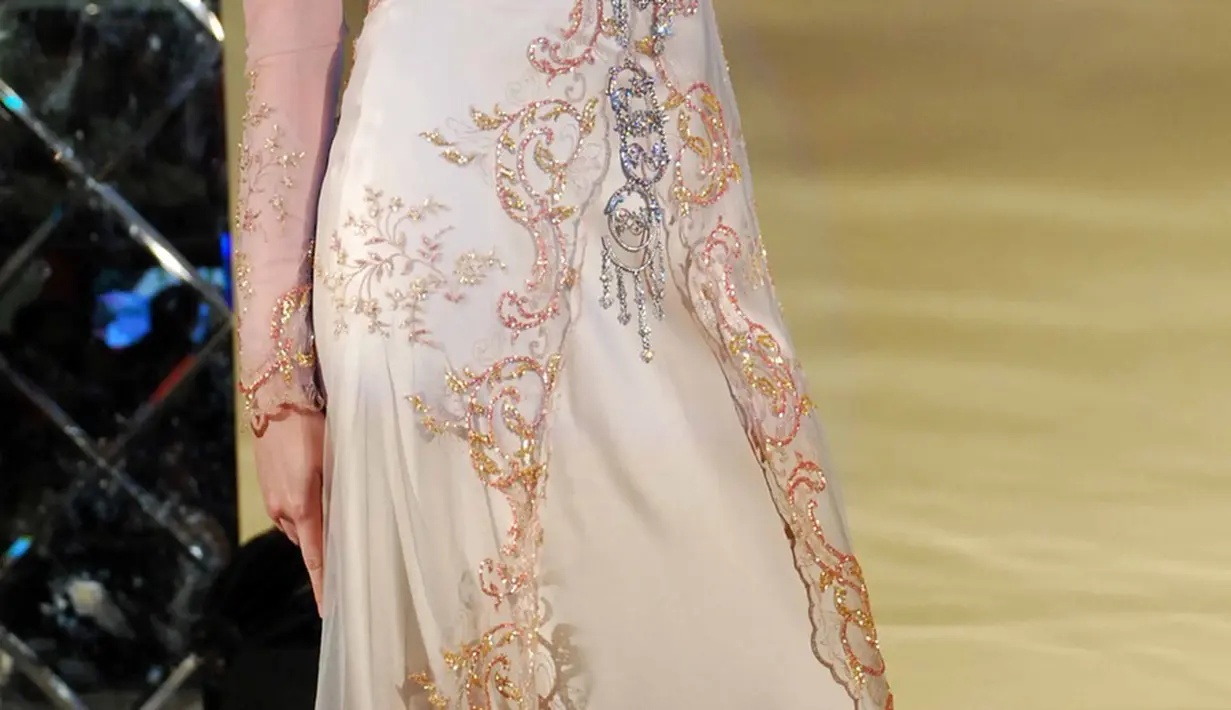 Gaun Rancangan Chenny Han - Photo Fimela.com