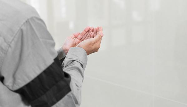 Doa Lengkap Hamdan Syakirin Hamdan Na'imin: Ini Makna Mendalamnya