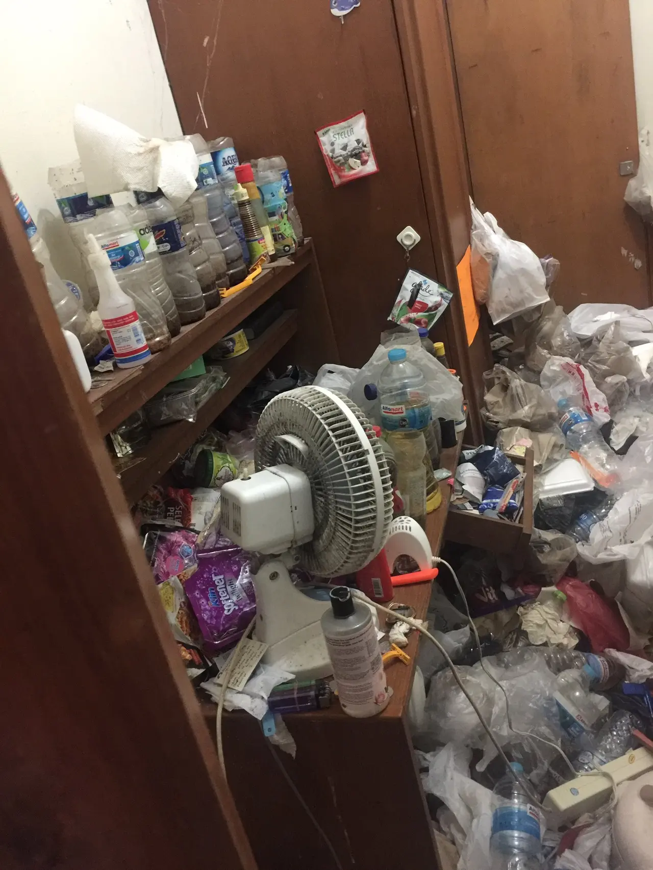 Viral Kamar Kos Cewek Penuh Sampah Penghuni Kabur Tak Bayar Dua Bulan