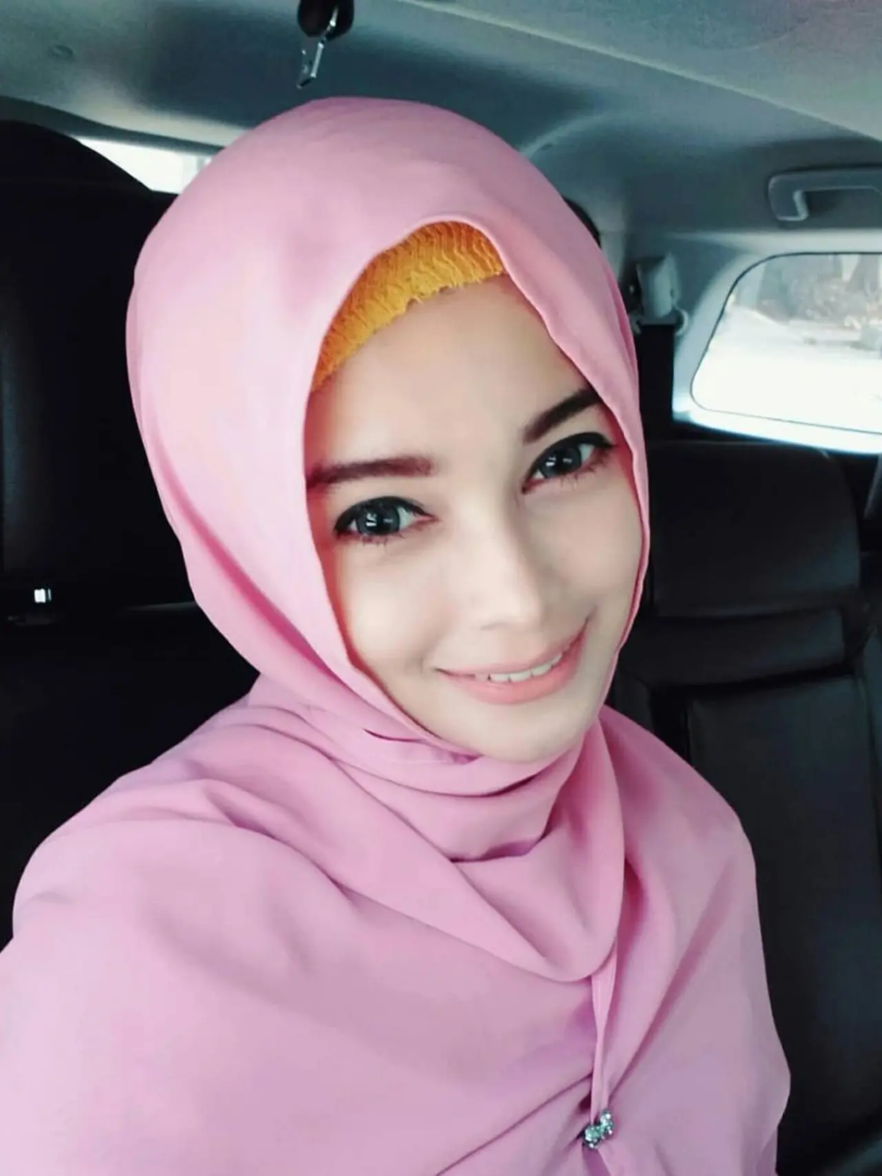 7 Potret Transformasi Jihan Fahira, Awet Muda Bak Remaja di Usia 44 ...