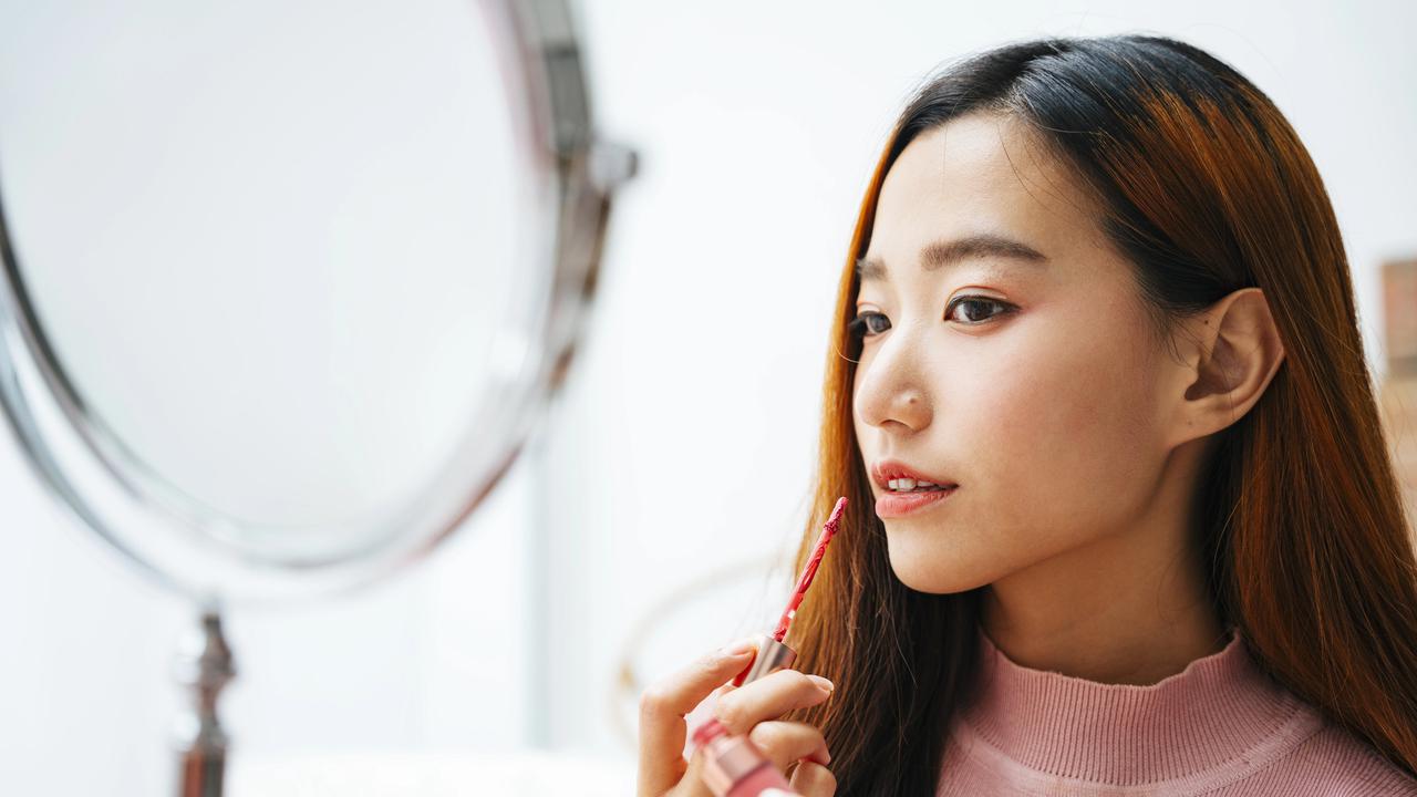 Satu Look Bisa Dipakai Seharian, Duo Lip Tint Ini Jadi Andalan Cewek Gen Z