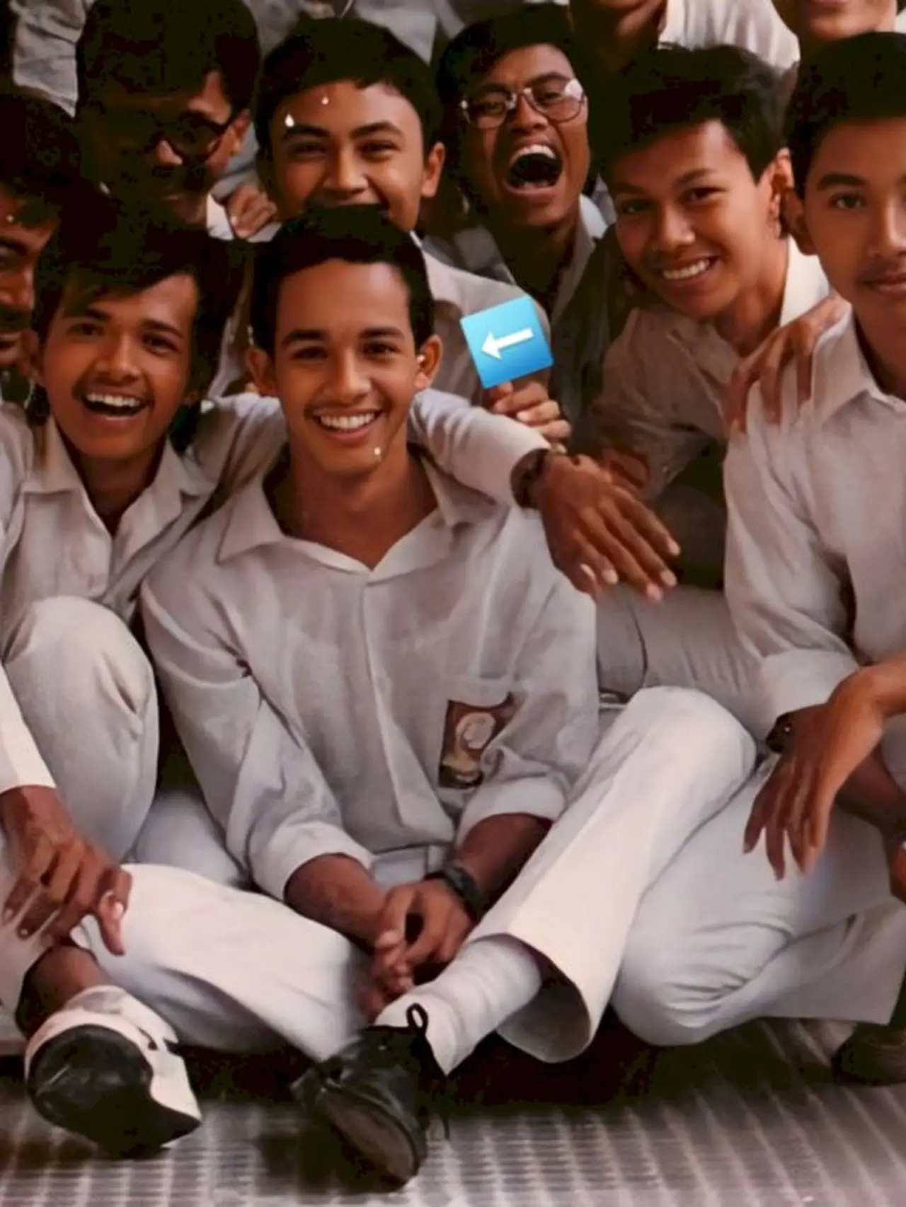6 Foto Jadul Anies Baswedan Saat Sekolah, Masa SMA Curi Perhatian - Hot Liputan6.com