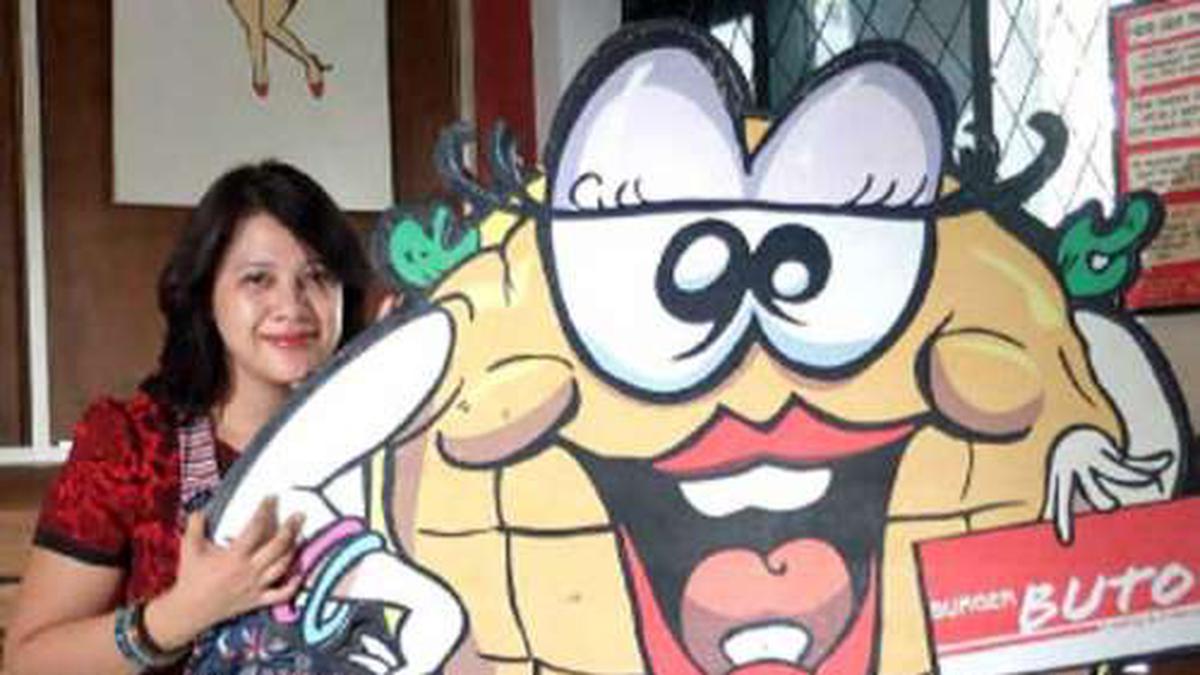 Burger Buto, Menu Frustasi Pembawa Kesuksesan Mike Ragnar - Bisnis ...