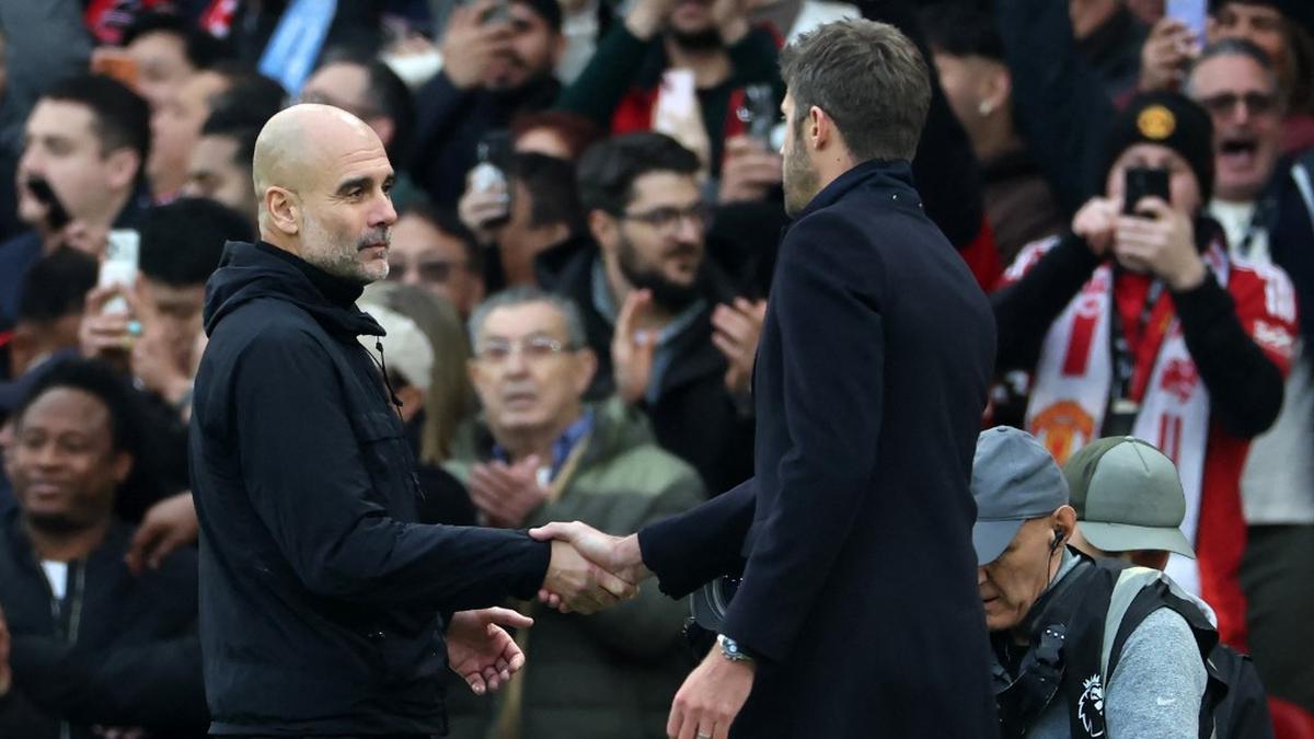 Kembali ke MU, Michael Carrick Ajari Pep Guardiola lewat 3 Taktik Jitu