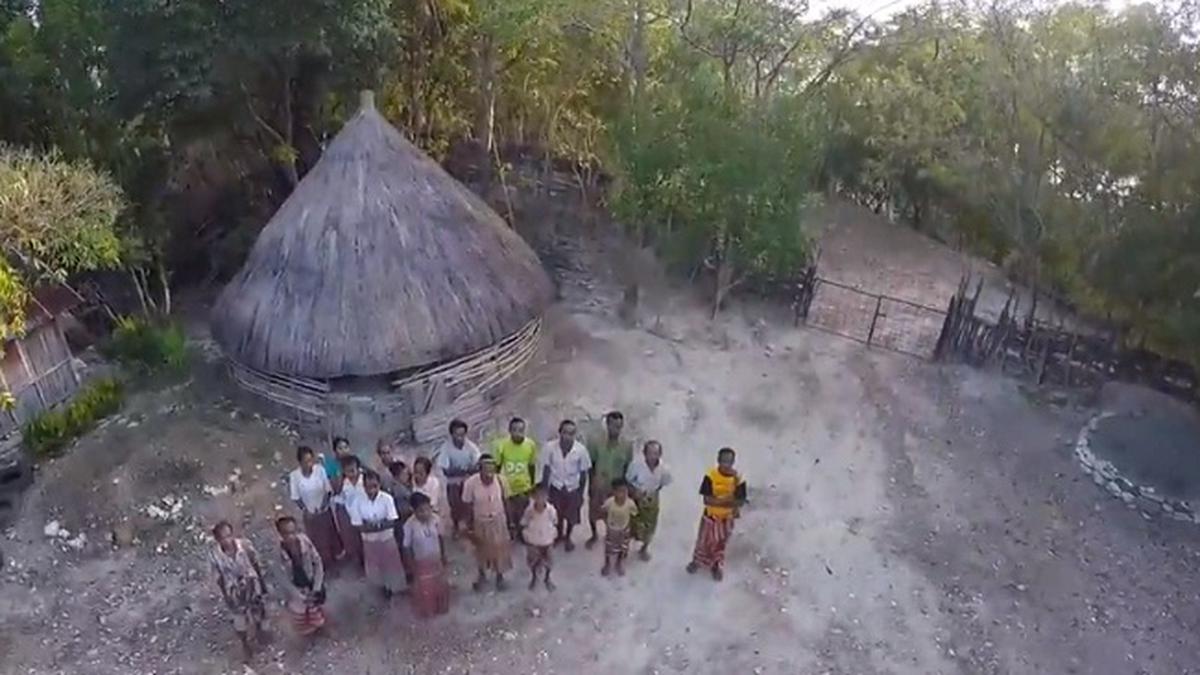 Kerajaan Boti di Pulau Timor yang Diteropong dari Langit - Lifestyle ...