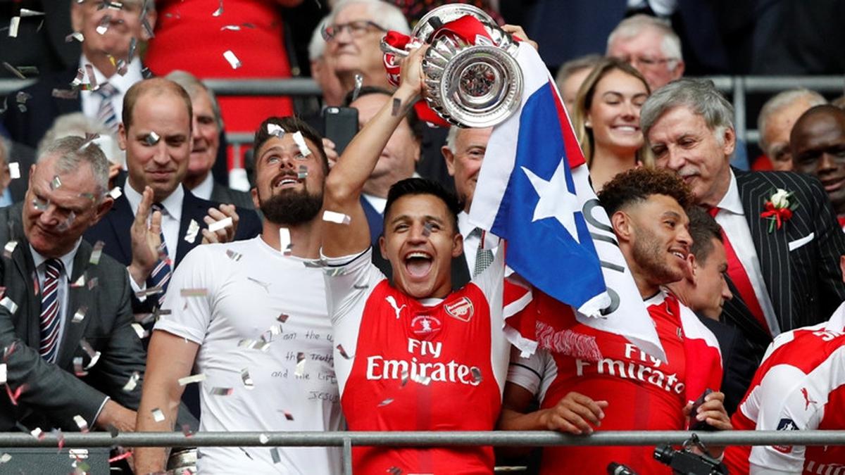 Demi Sanchez, PSG Siap Barter 2 Pemainnya ke Arsenal - Bola Liputan6.com