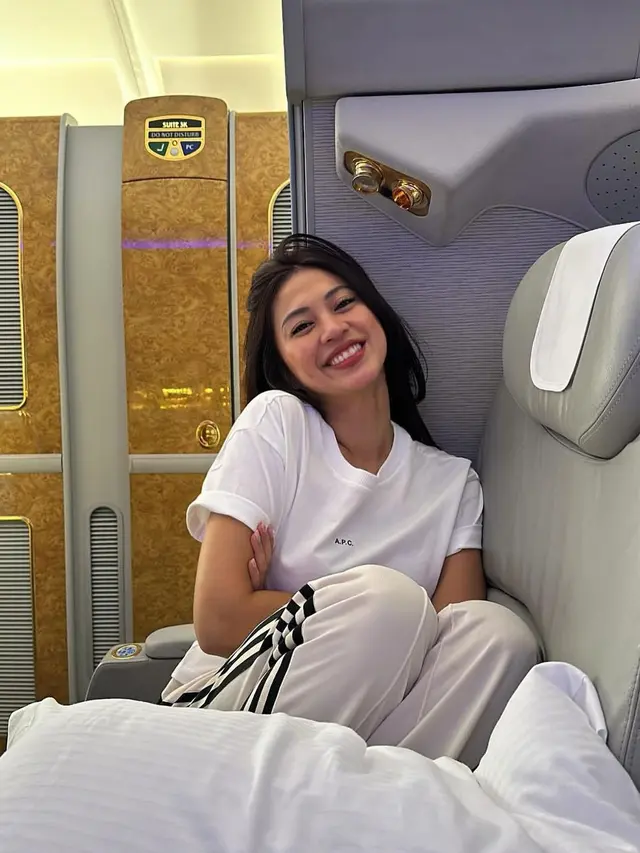 Dua Tahun Menjanda, Ini 6 Potret Tyna Dwi Jayanti Diisukan Pacari Ipar Ayu Dewi - Hot Liputan6.com